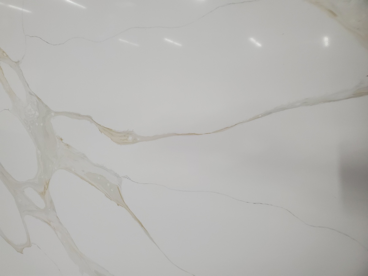 Calacatta Quartz Countertops Sale